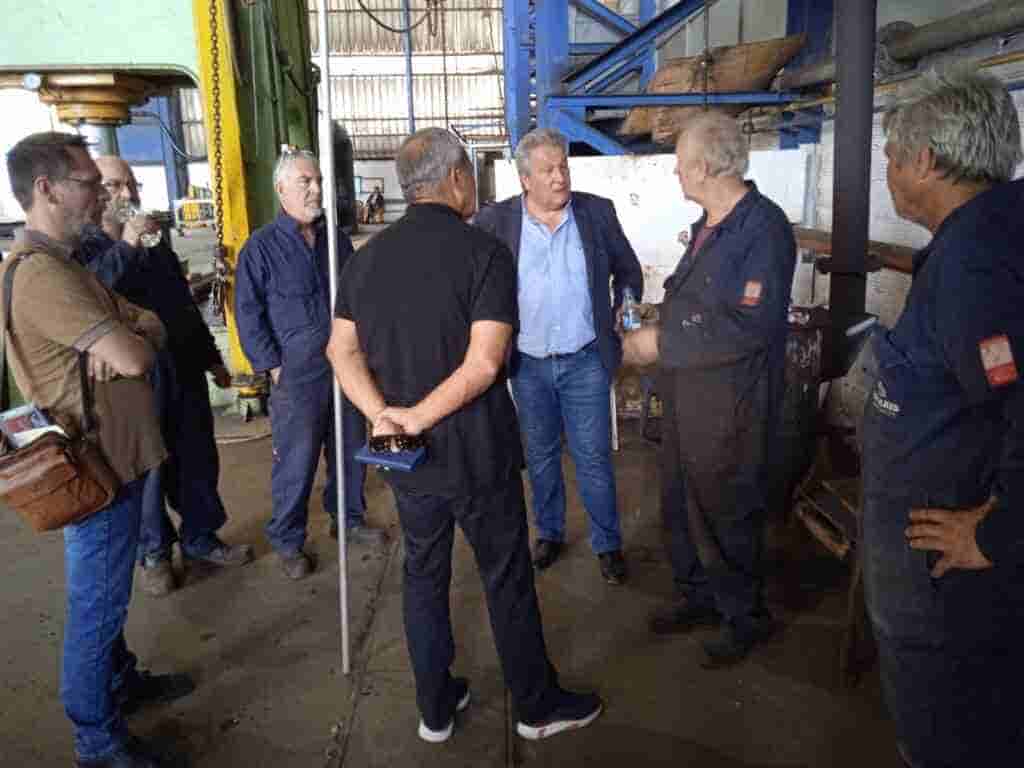 Λαϊκή Συσπείρωση Στερεάς Ελλάδας: Περιοδείες Κ. Μπασδέκη σε Χαλκίδα και ...